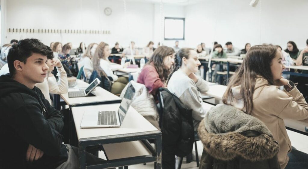 Extensión Cultural organiza cuatro nuevos talleres para ampliar la ...